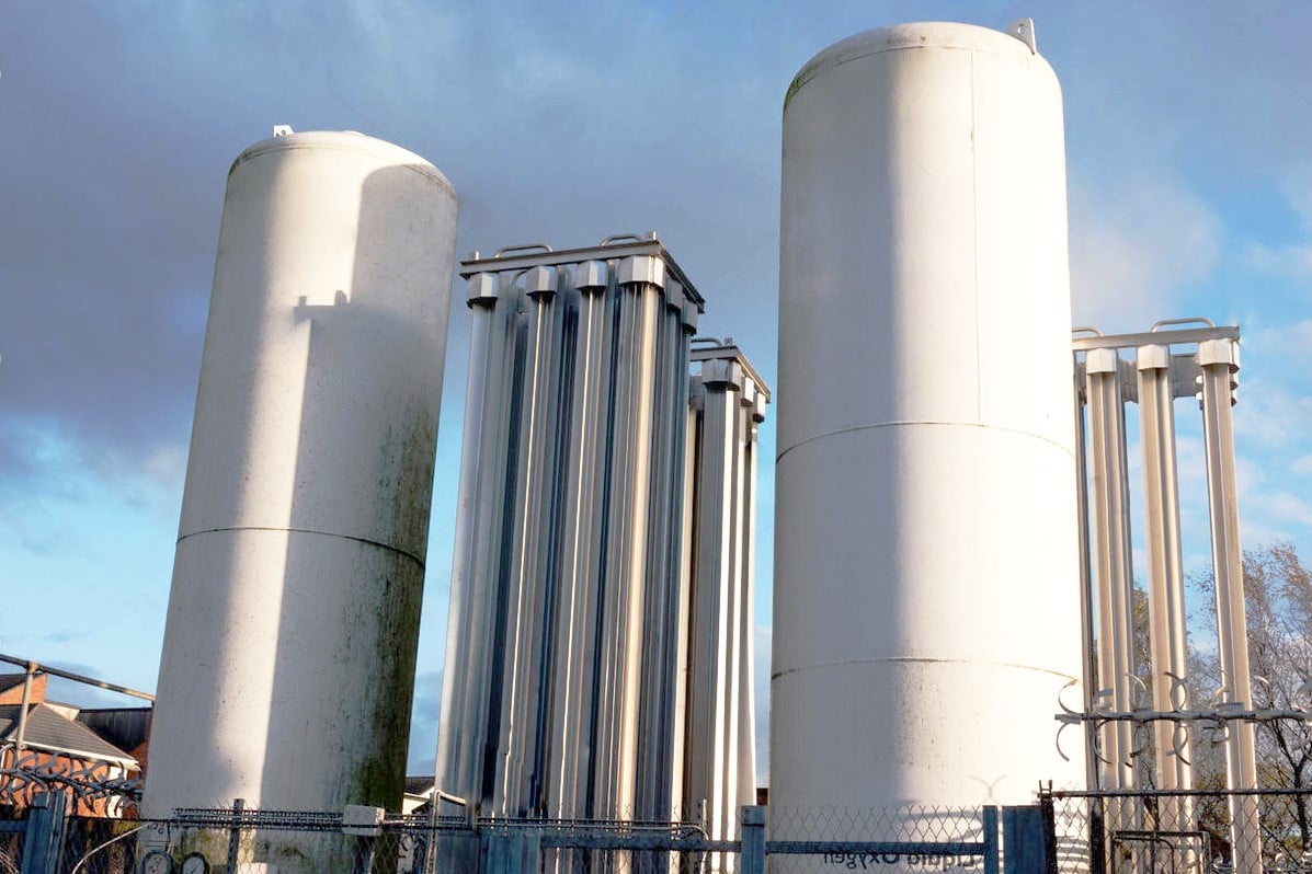 Why are liquid oxygen tanks so important? Uses and information